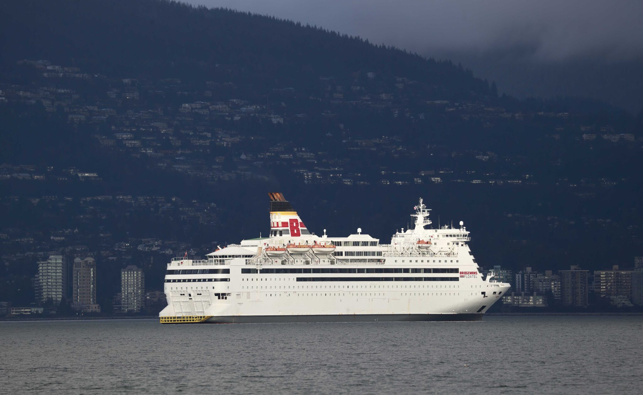 Bridgemans Floatel arrives in Vancouver, BC for final refit | News ...